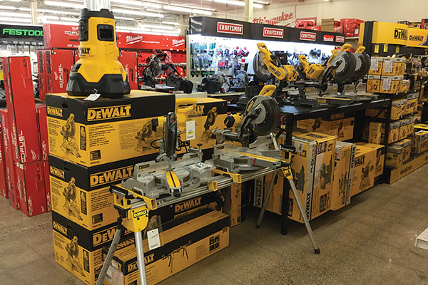 What Pro Customers Look for in a Tool Supplier | Hardware Retailing