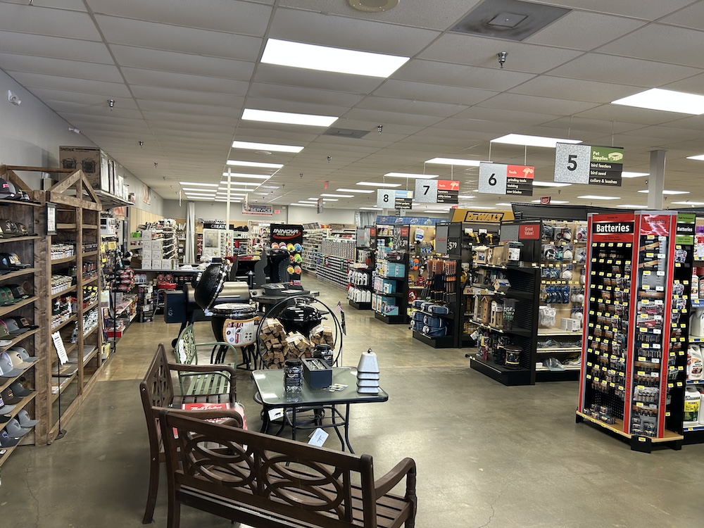 Main Aisle | Hardware Retailing